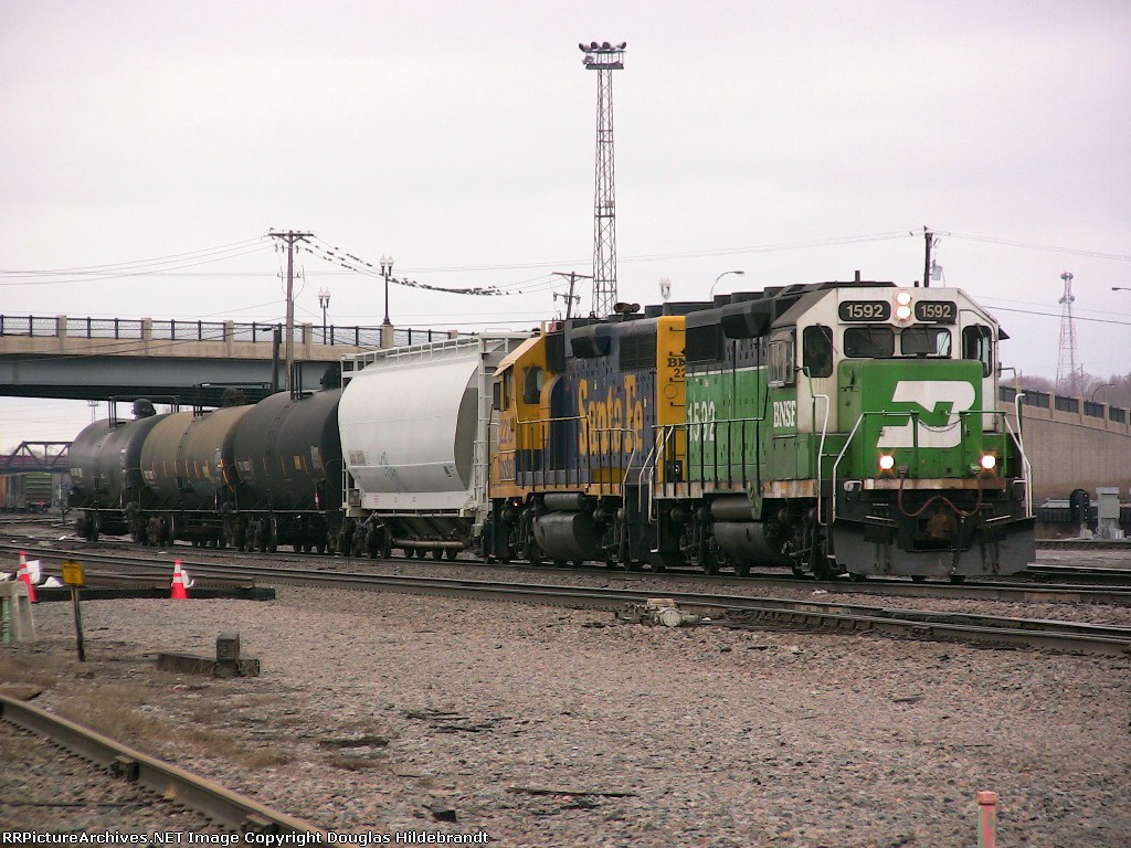 BNSF 1592